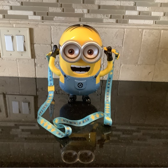 Other | Nwt Universal Studios Japan Minion Bob Tim Bear Popcorn Bucket ...